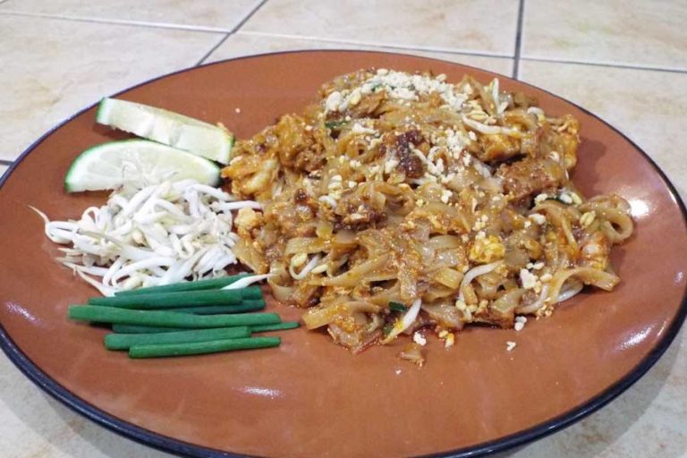 Phad Thai - Chicken